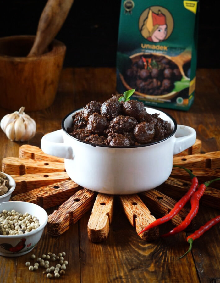 Rendang Tumbuk by Uniadek | WA 085256548004